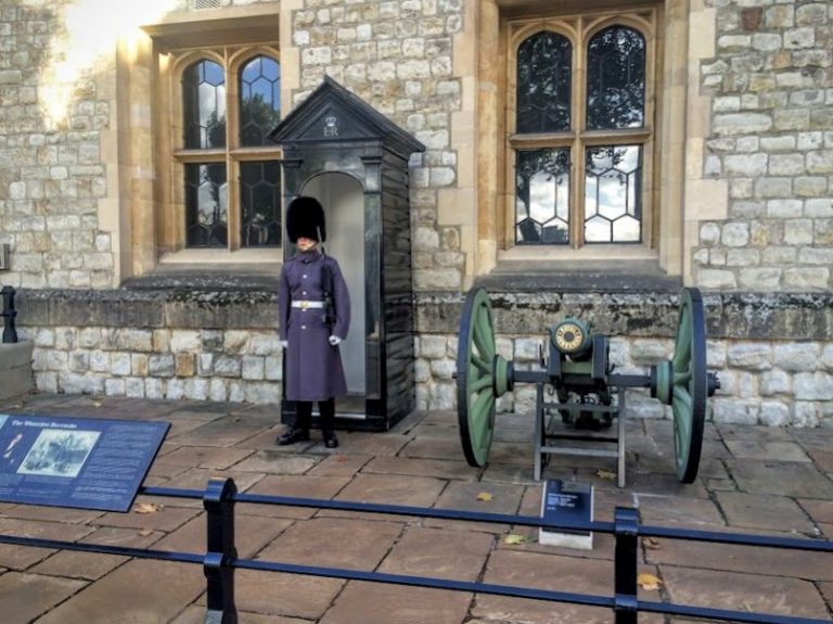 Tower of London: Its history, highlights & a private tour - Culture tourist
